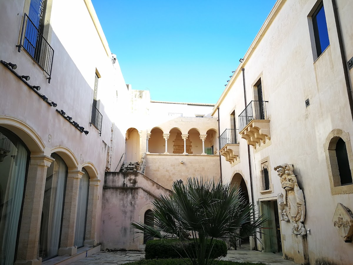 Palazzo Bellomo Gallery - Travel Guide | Journest